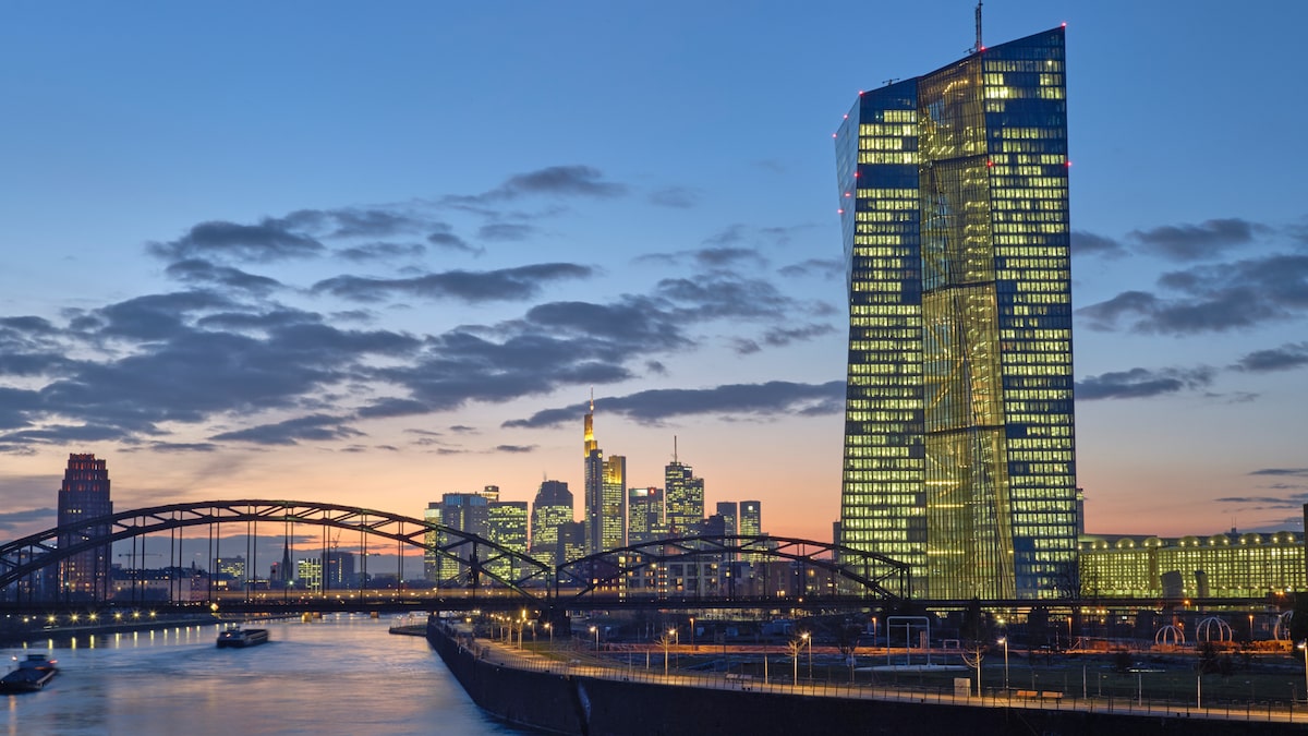 The Key Interest Rate Decision Dates for 2026 | Morningstar UK