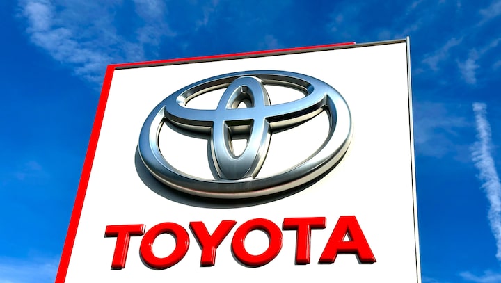 Toyota Leads Japan Stocks Higher on US Tariff Deal | Morningstar UK