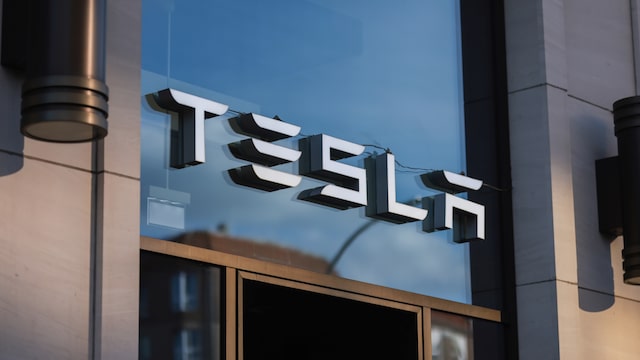 After Earnings, Is Tesla Stock a Buy, a Sell, or Fairly Valued ...