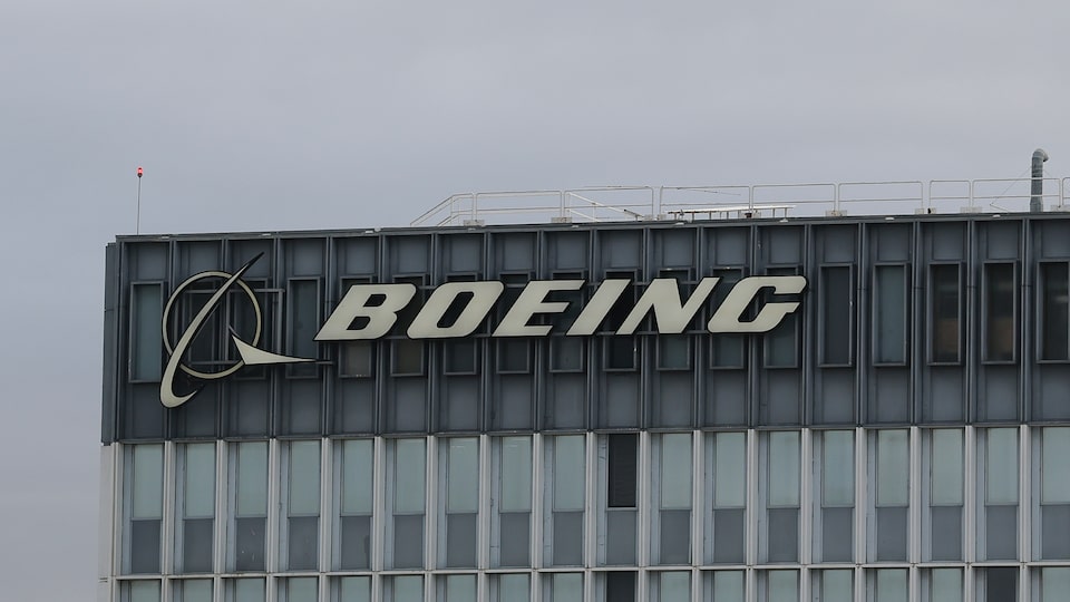 Boeing Earnings: Steadily Climbing Out of a Very Deep Hole | Morningstar