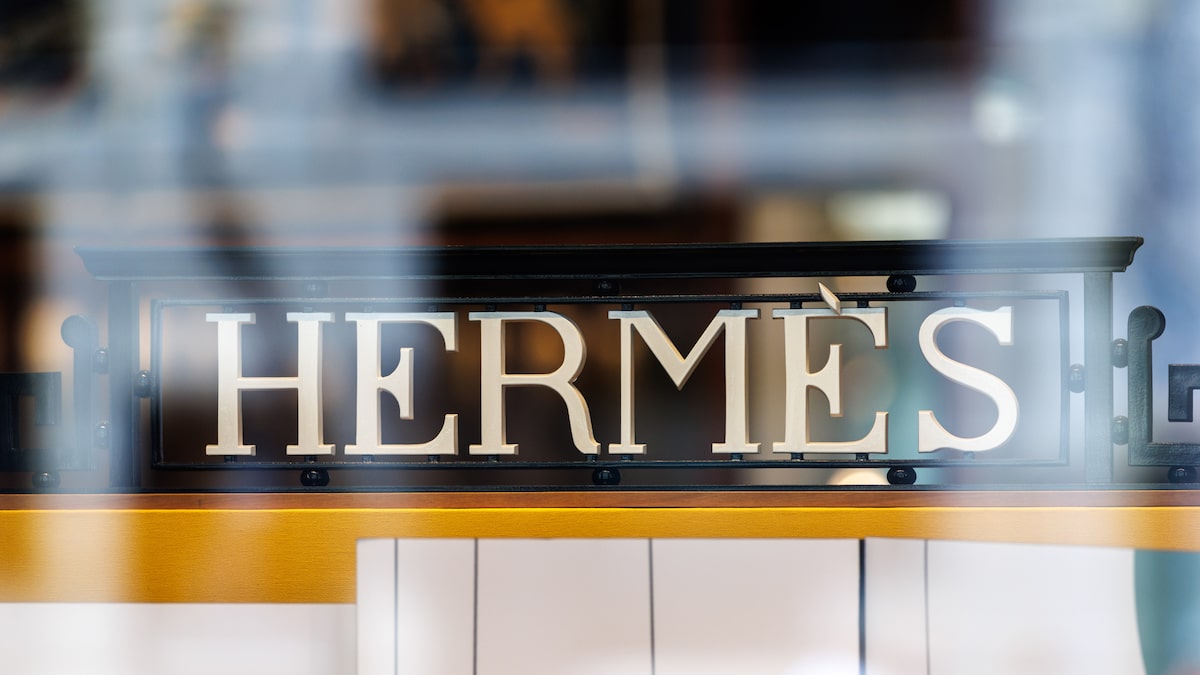 Hermès Earnings: Growth Slows; Shares Look Fairly Valued | Morningstar ...